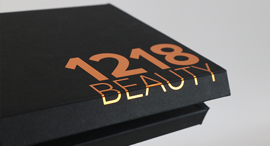 Produktverpackungen aus Karton gestalten und bedrucken